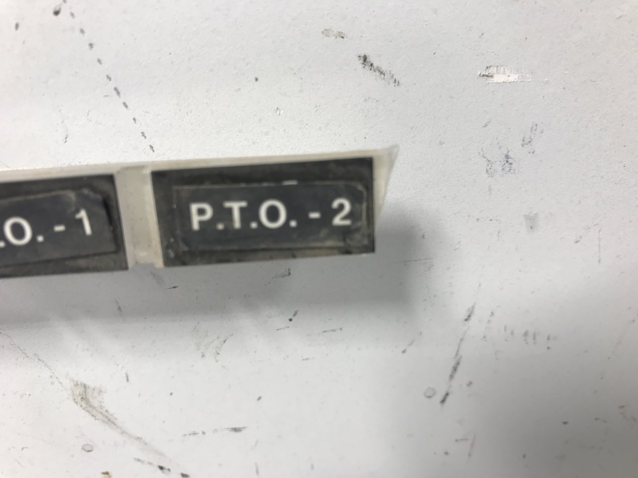 96MR43M | Mack CH600 Dash Panel for Sale