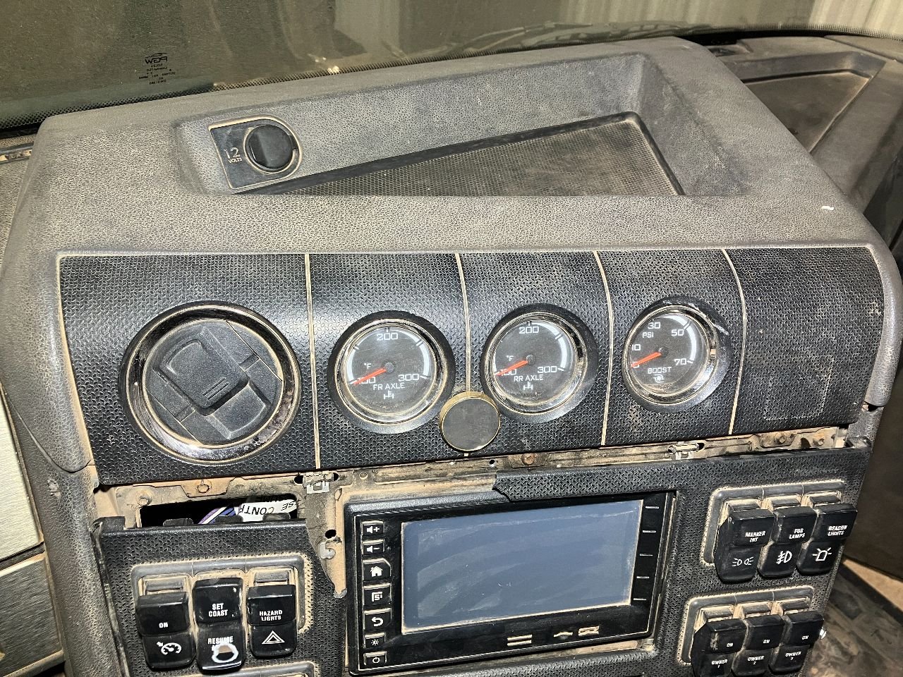 CAT CT660 Dash Panel for Sale