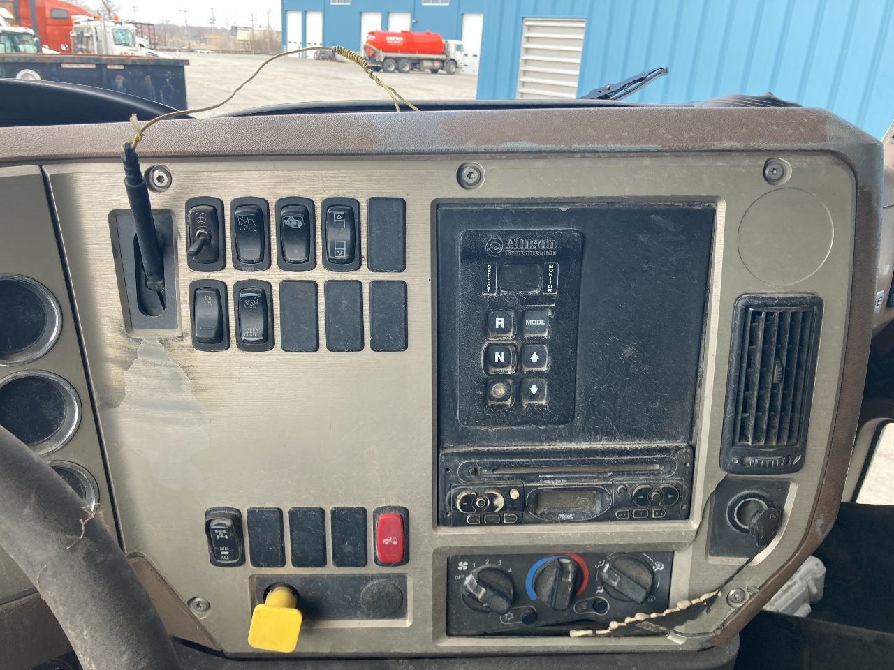 Mack CTP700B (GRANITE) Dash Panel for Sale