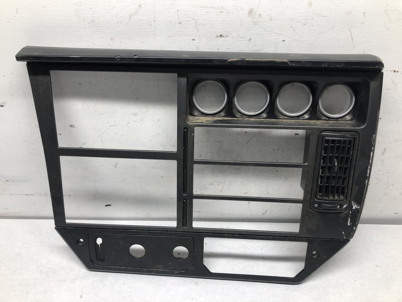 23335529 | Mack ANTHEM (AN) Dash Panel for Sale