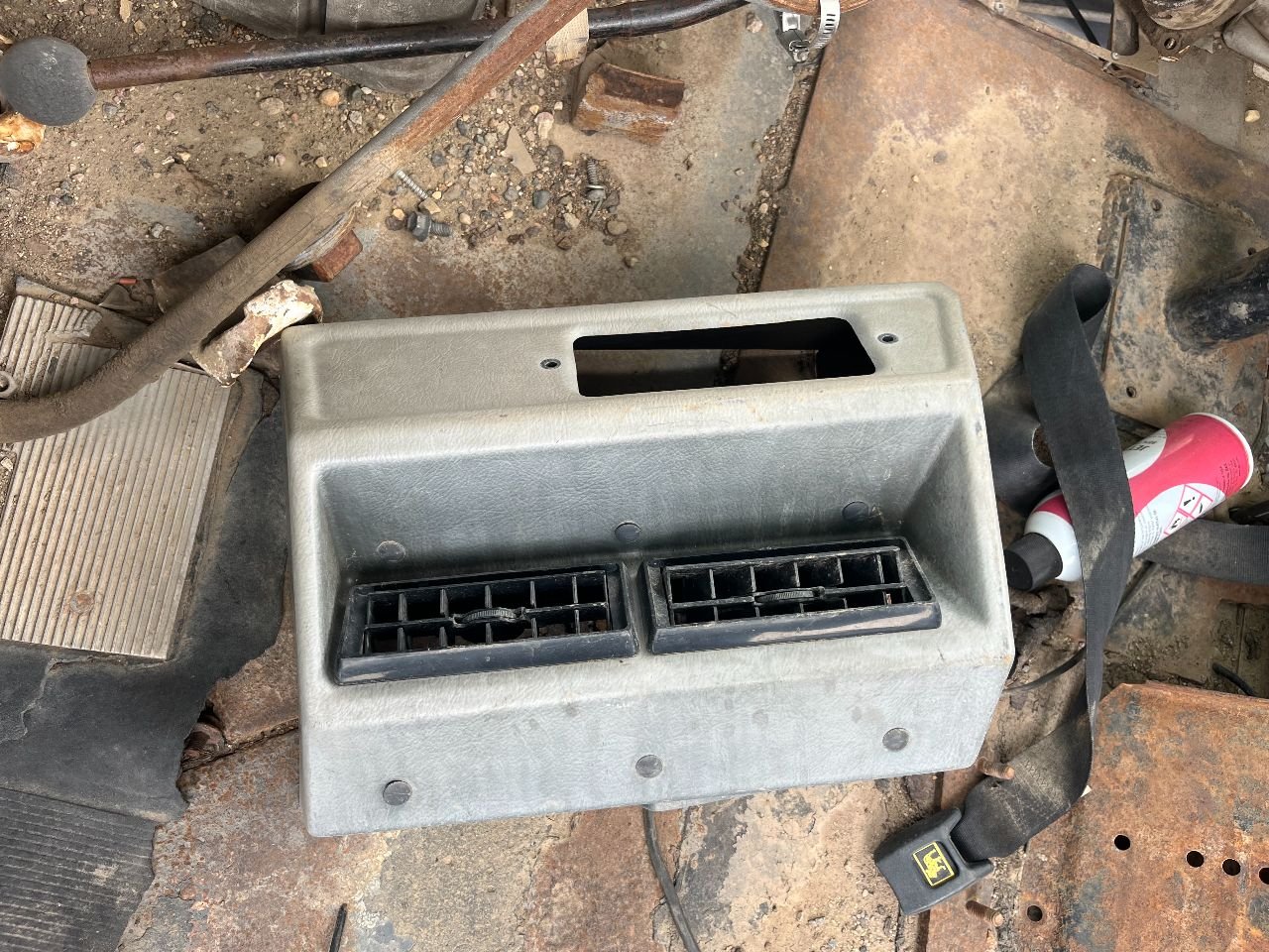 Mack DM600 Dash Panel for Sale