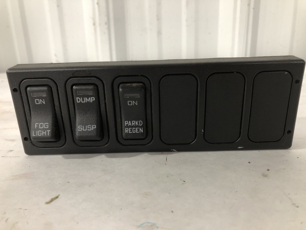 32237 | International DURASTAR (4300) Dash Panel for Sale