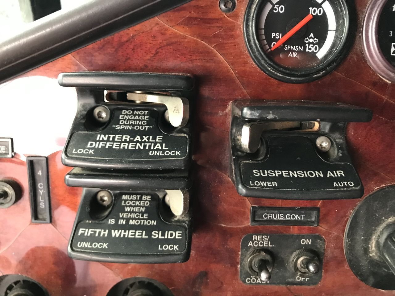 Freightliner FLD120 CLASSIC Dash Panel for Sale