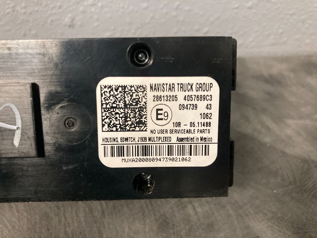 4057689C3 | International LT Dash Panel for Sale