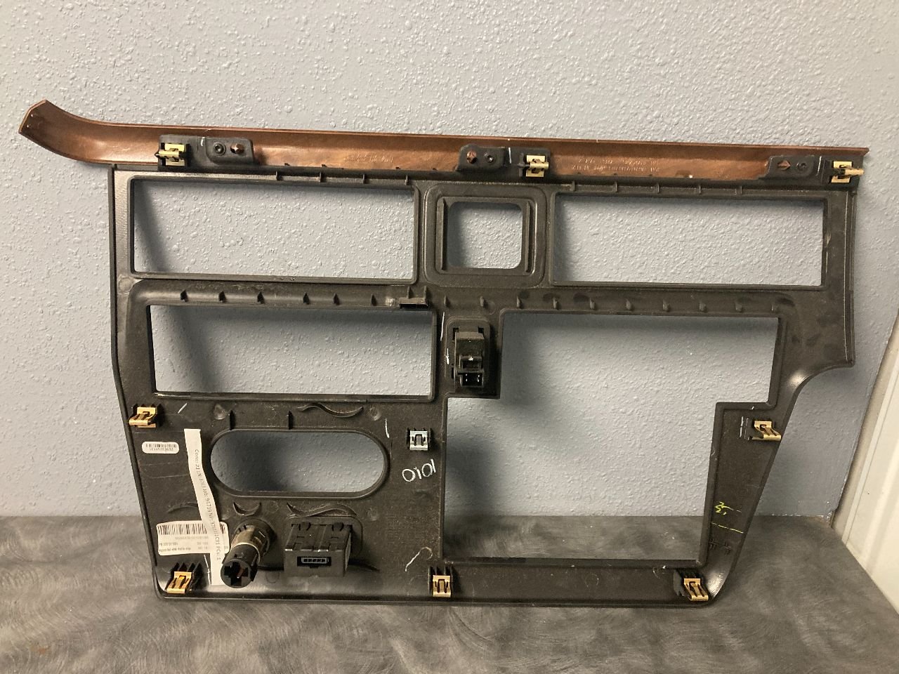 International LT Dash Panel for Sale