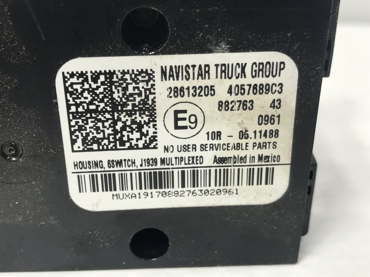 4057689C3 | International LT Dash Panel for Sale