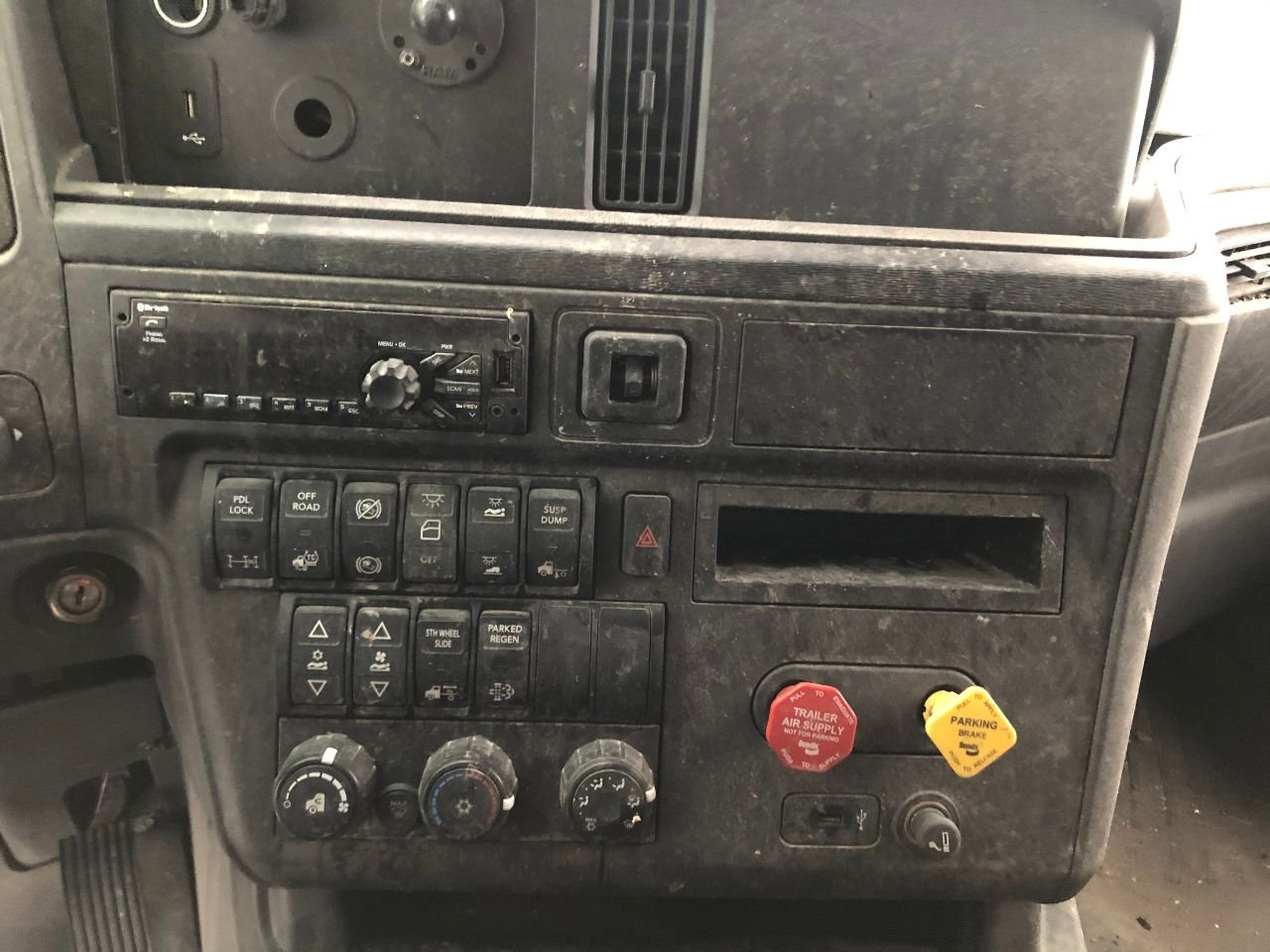International LT Dash Panel for Sale
