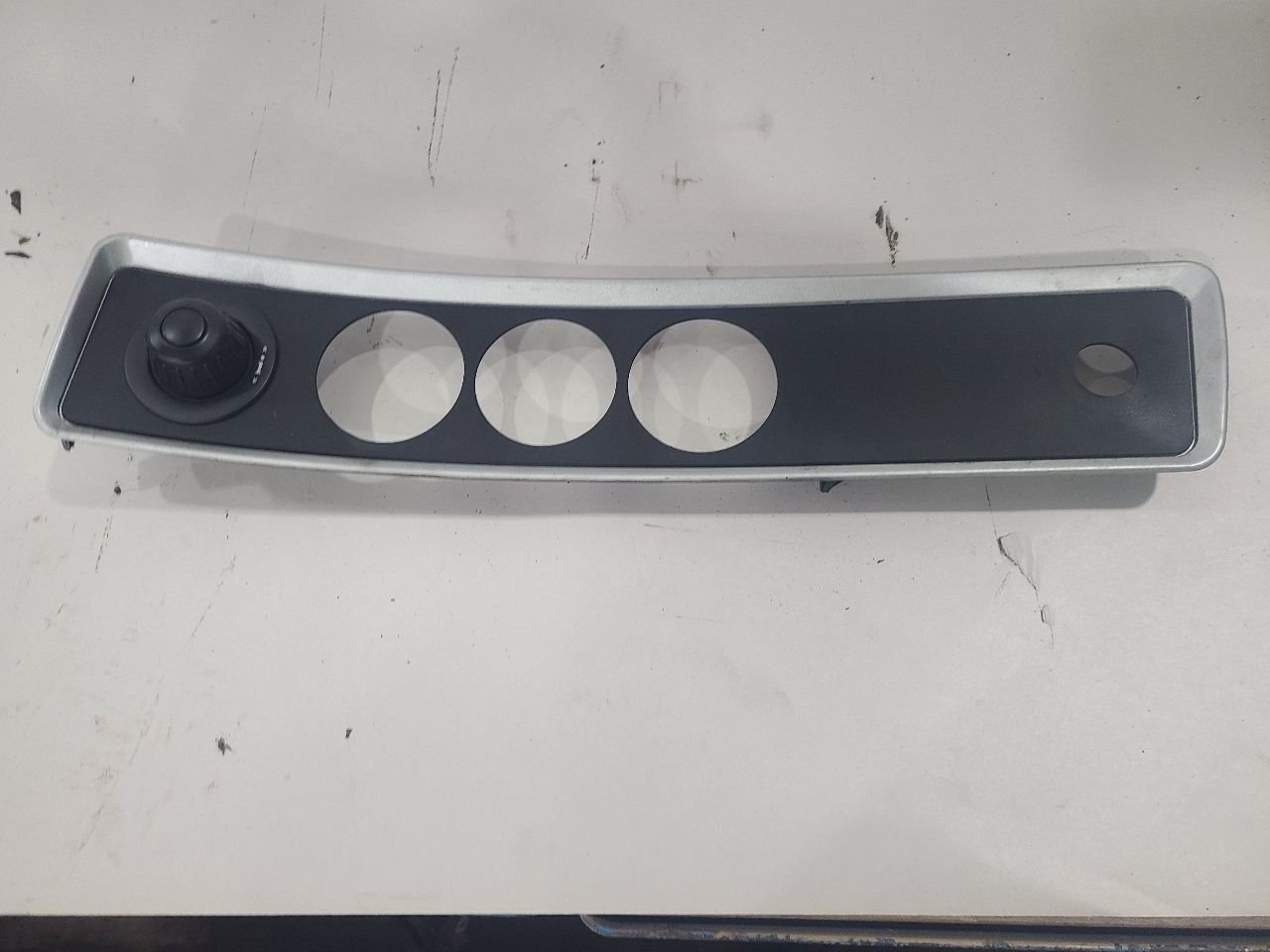 Kenworth T440 Dash Panel for Sale