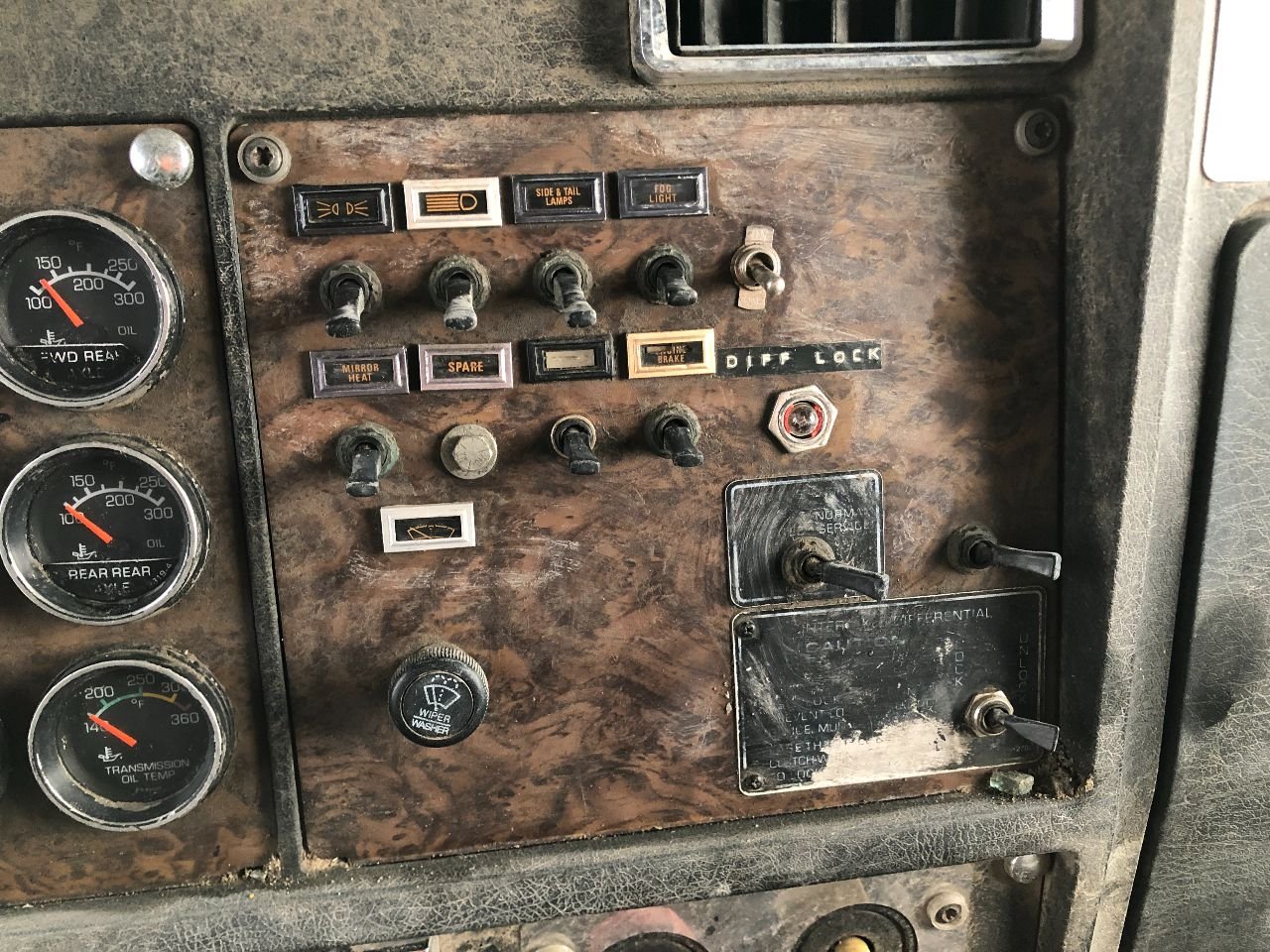 S64-11936-130 | Kenworth T600 Dash Panel for Sale