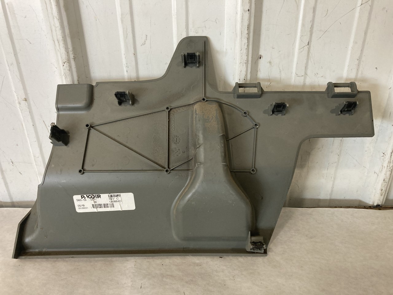 S60-1304-0671 | Kenworth T680 Dash Panel for Sale