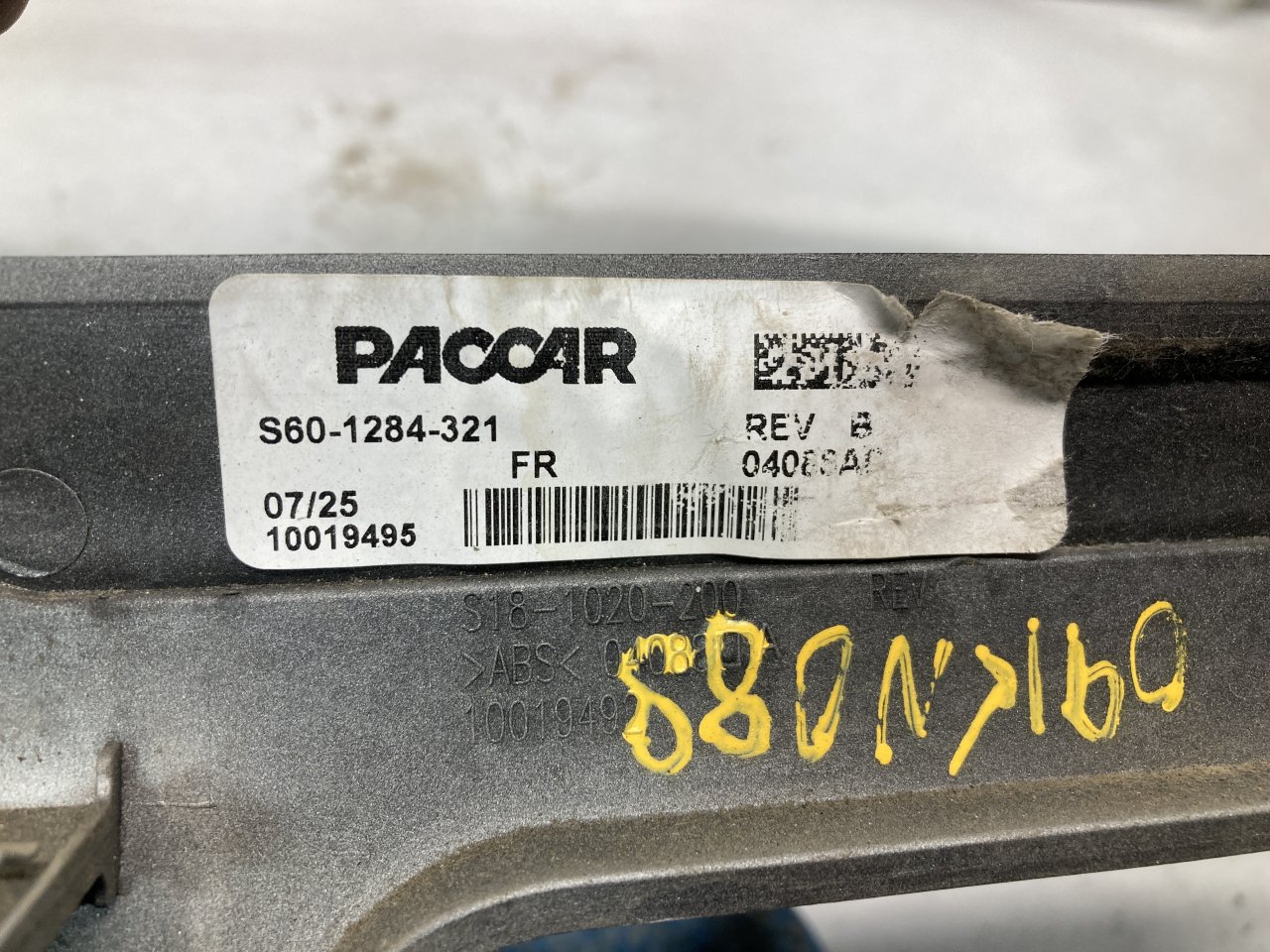 S60-1284-321 | Kenworth T800 Dash Panel for Sale