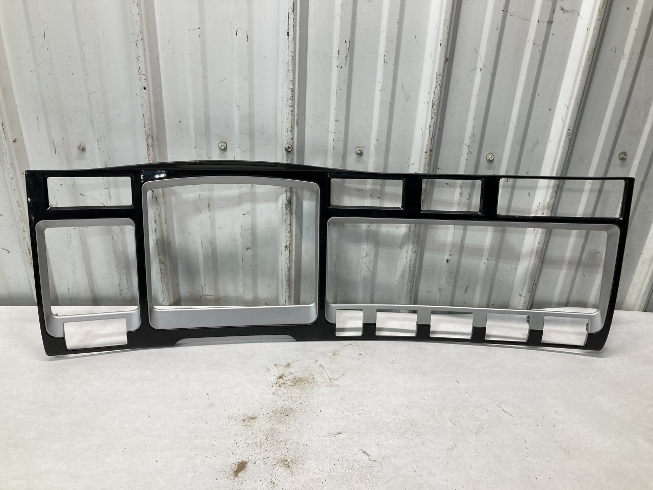 S60-1284-321 | Kenworth T800 Dash Panel for Sale