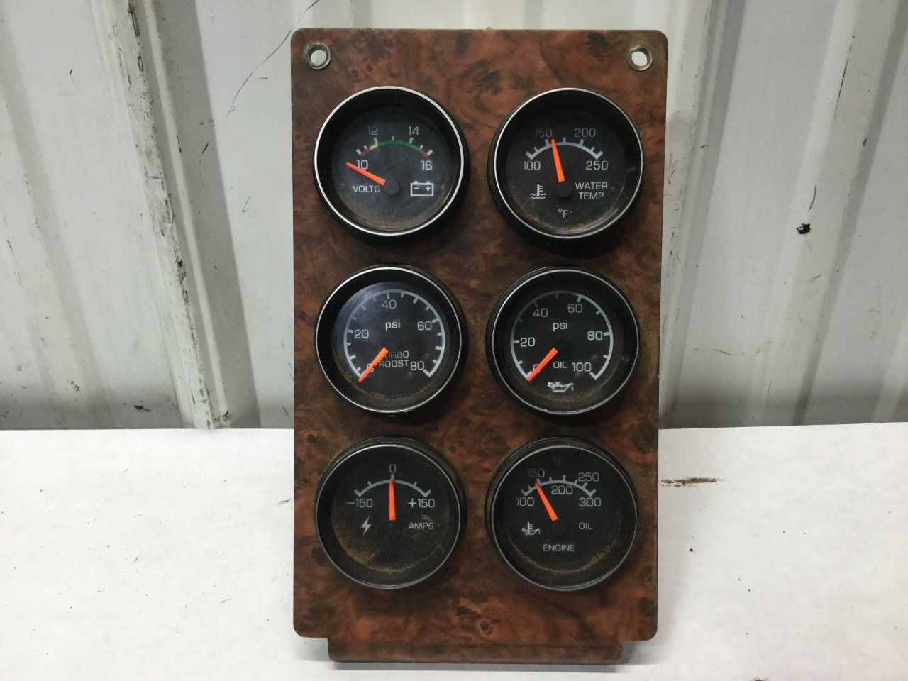 Q43-1059-8 | Kenworth T800 Dash Panel for Sale