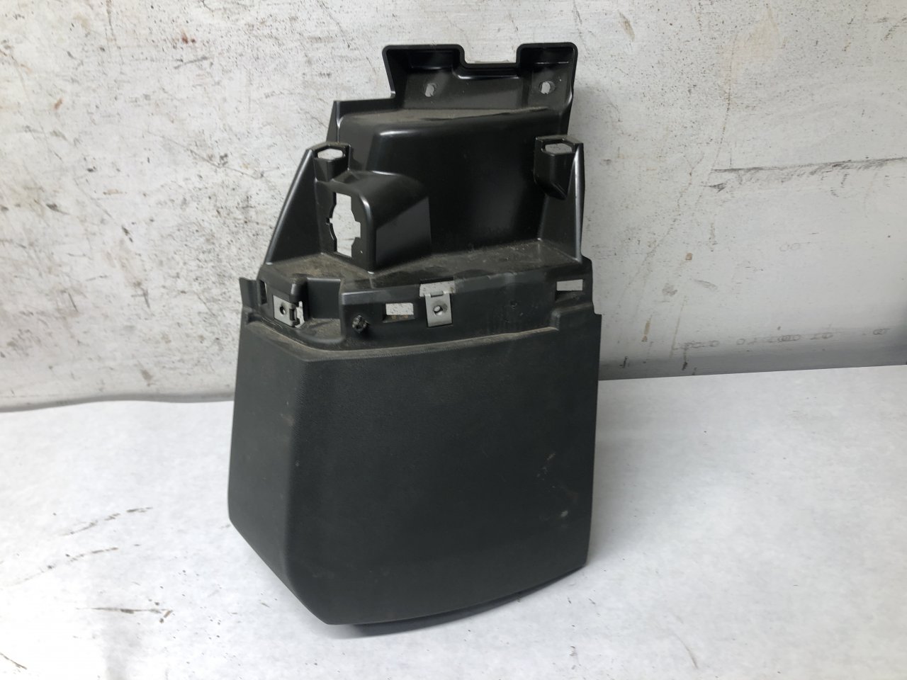 84731703 | Volvo VNL Dash Panel for Sale