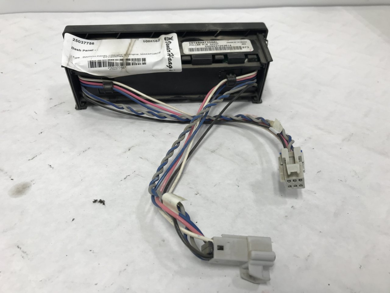 32237 | International WORKSTAR Dash Panel for Sale