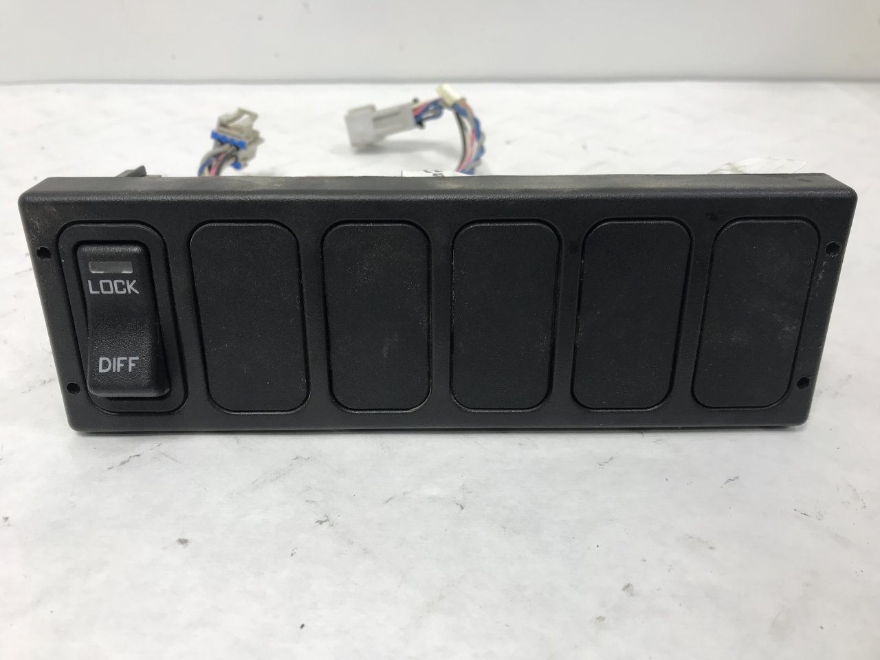 32237 | International WORKSTAR Dash Panel for Sale