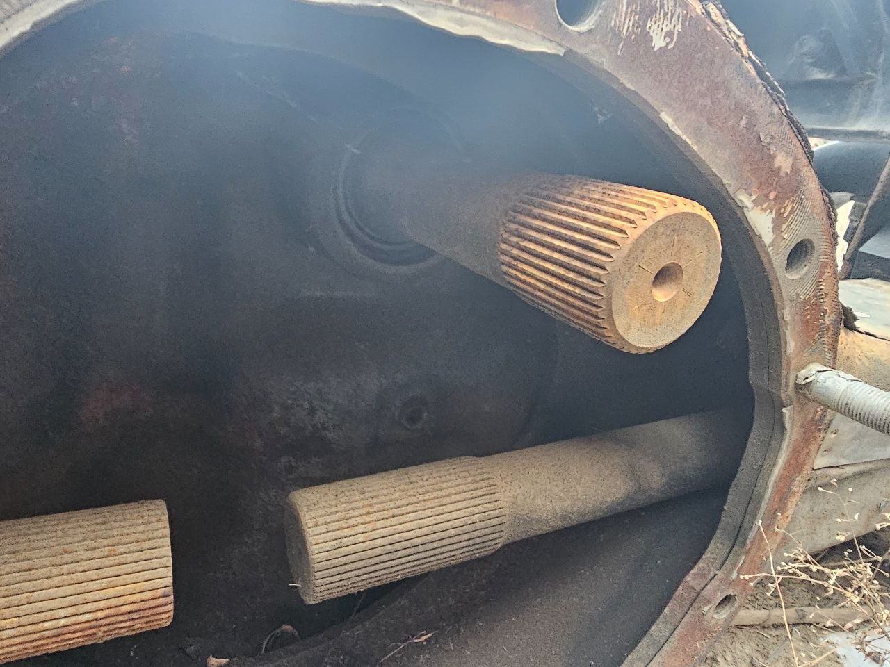 Eaton D40-155 Pwr Divider Thru Shaft for Sale