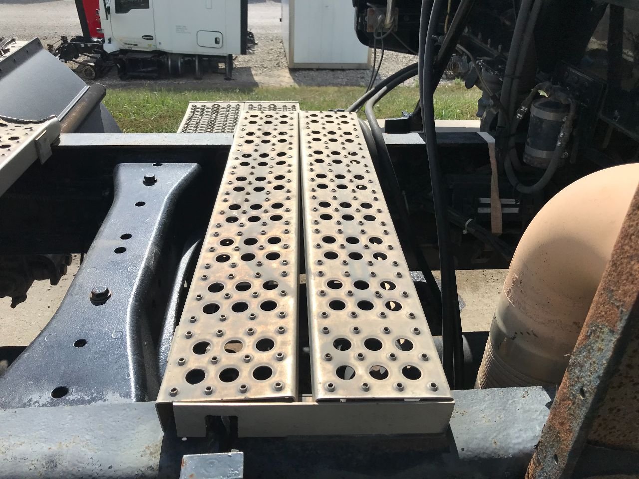 Peterbilt 387 Deckplate for Sale