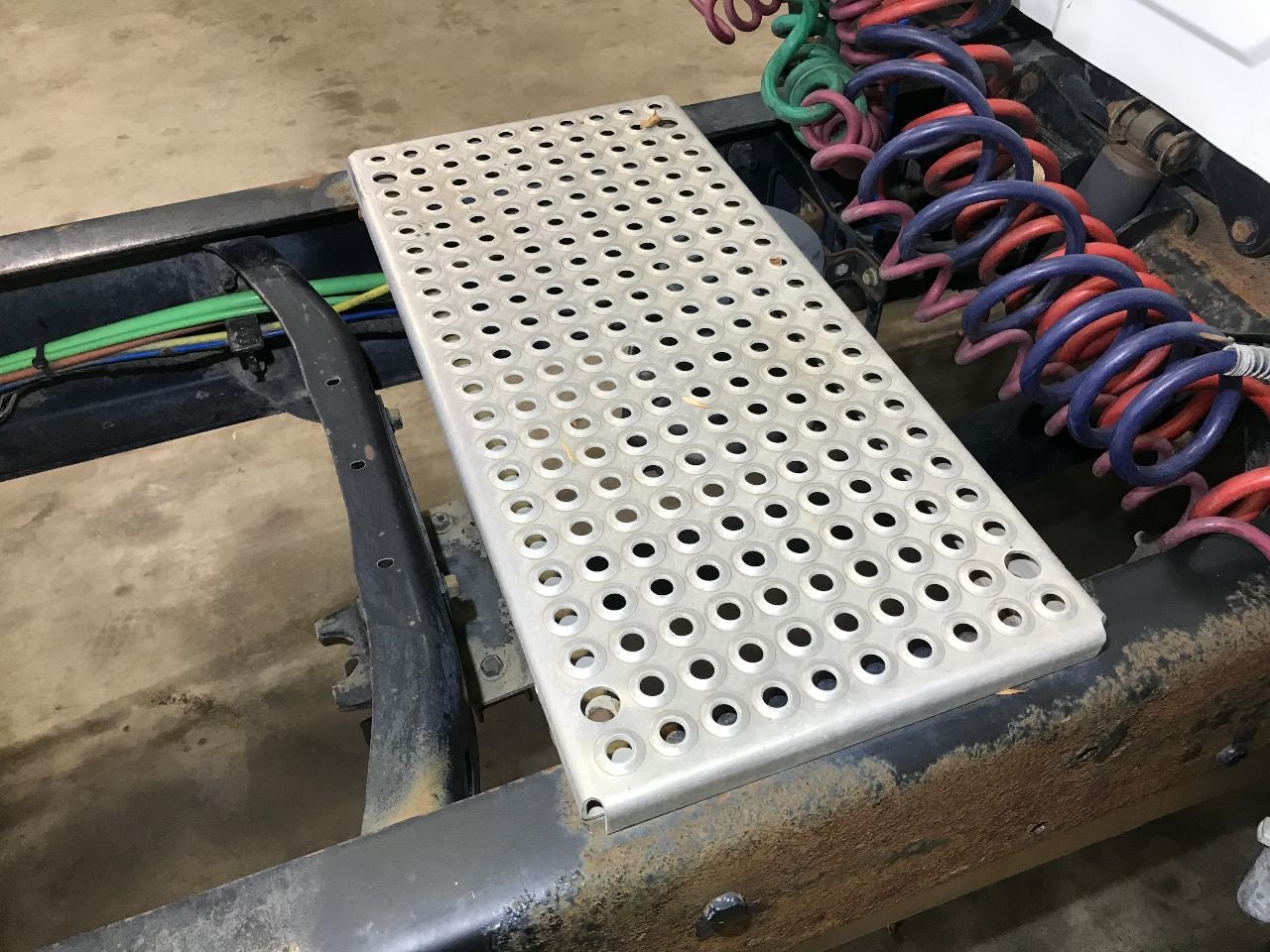 International 8500 Deckplate for Sale