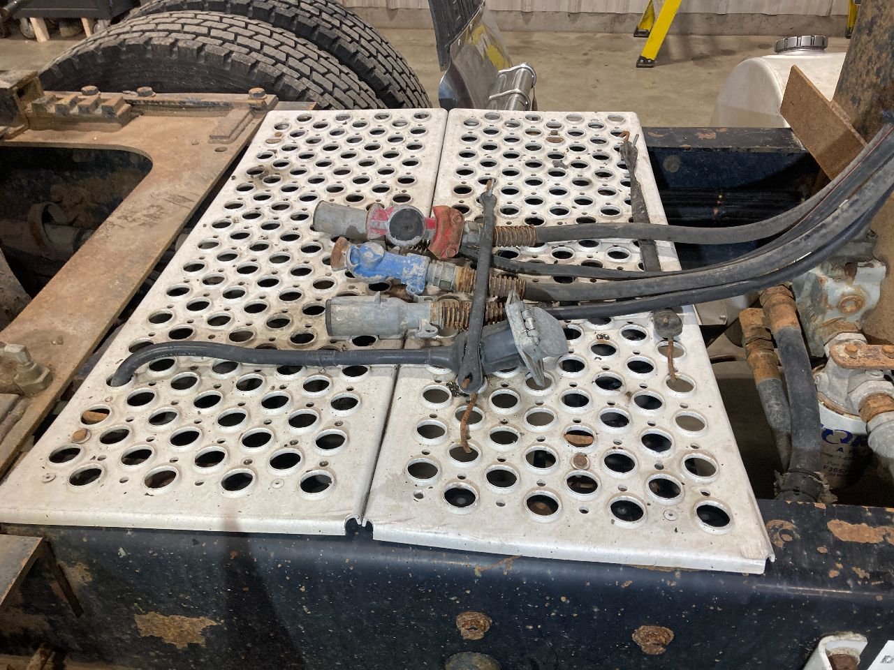 Kenworth W900B Deckplate for Sale