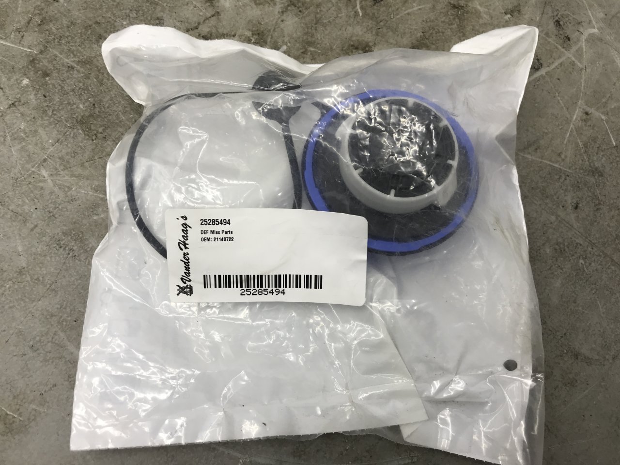 21148722 | Volvo VNL DEF Misc Parts for Sale