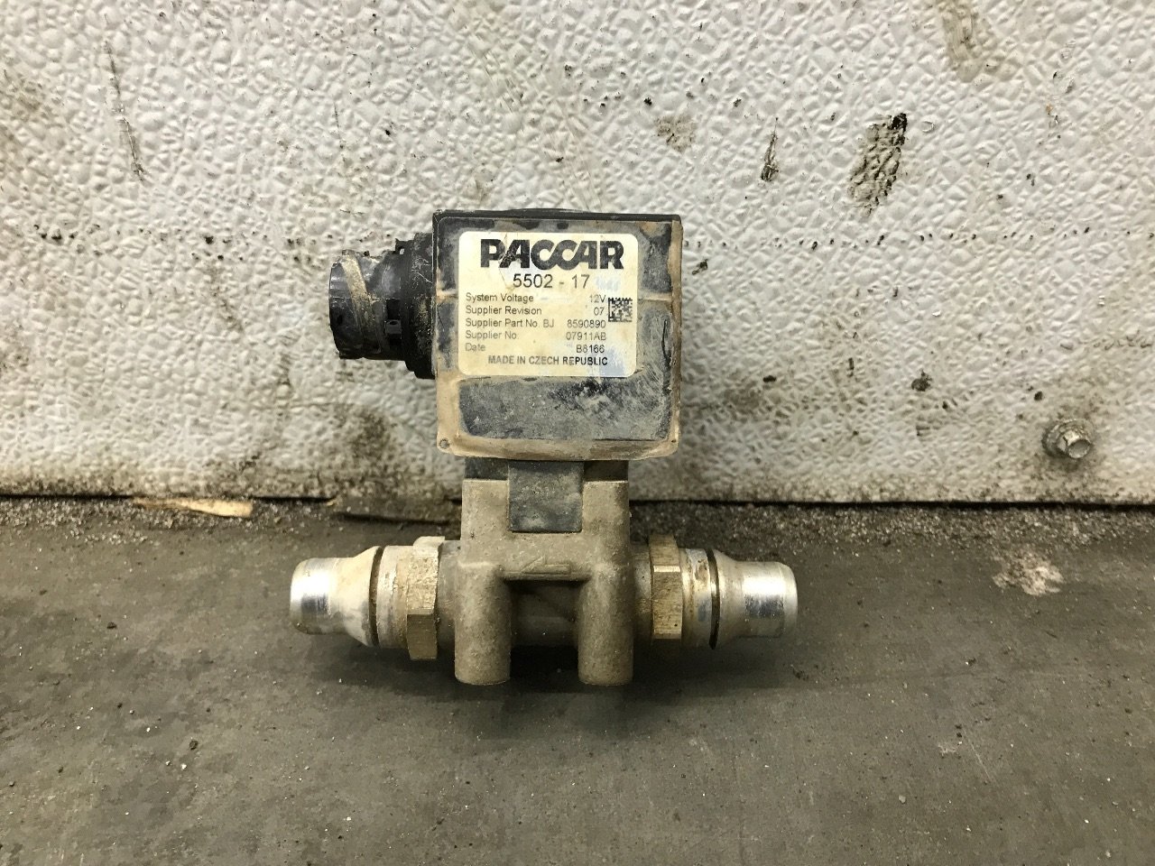 5502-17 | Kenworth W900B DEF Misc Parts for Sale