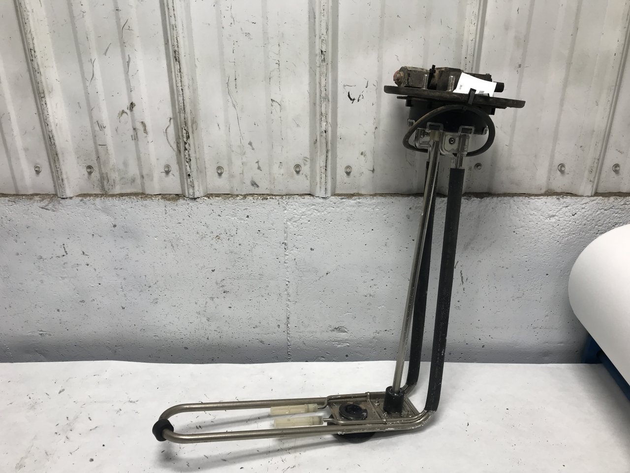 04-27881-000 | Freightliner 114SD DEF Sensor for Sale