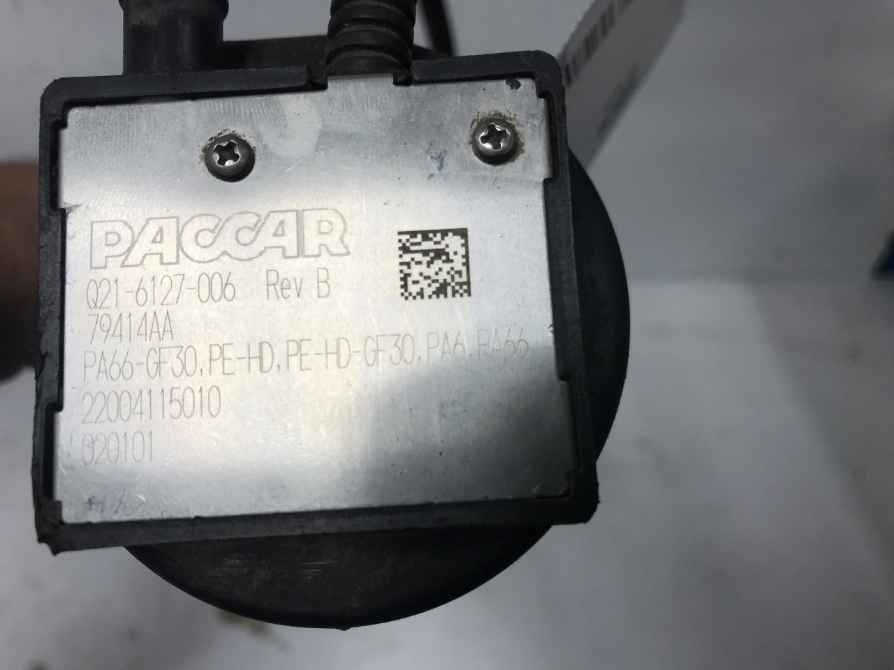 Q21-6127-006 | Peterbilt 579 DEF Sensor for Sale