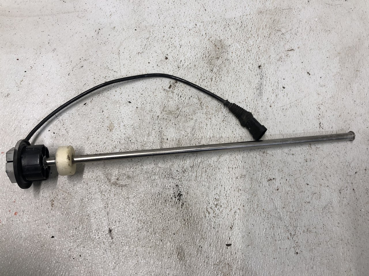 350246 | Kenworth T680 DEF Sensor for Sale