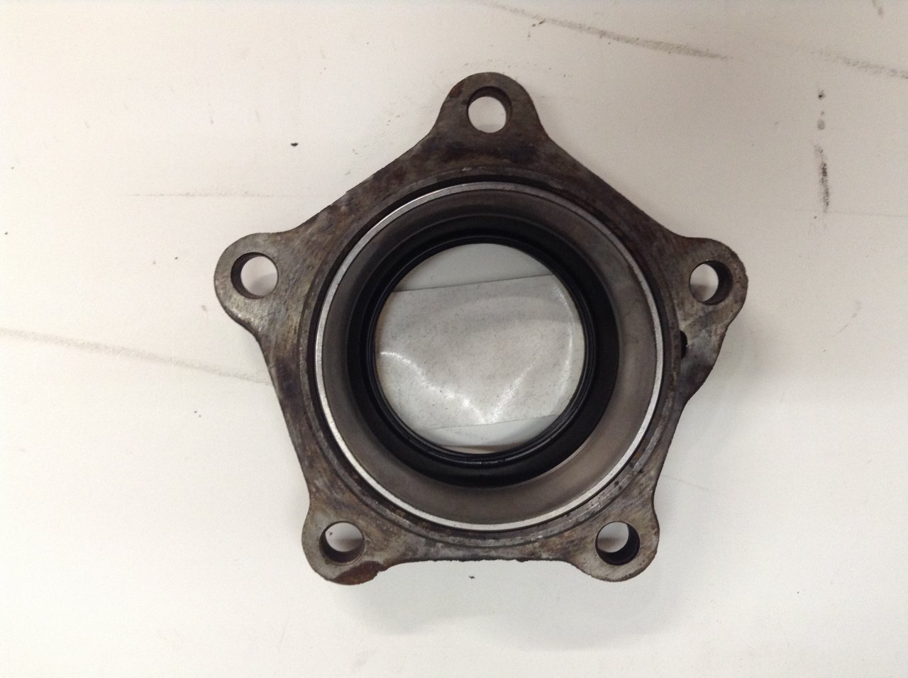 110824 | Eaton DS402 Differential Part for Sale