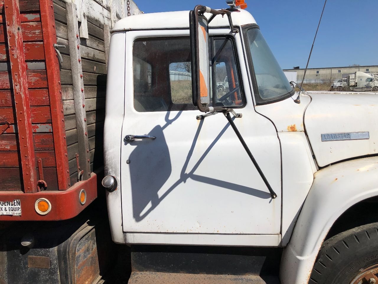 International 1700 LOADSTAR Door for Sale