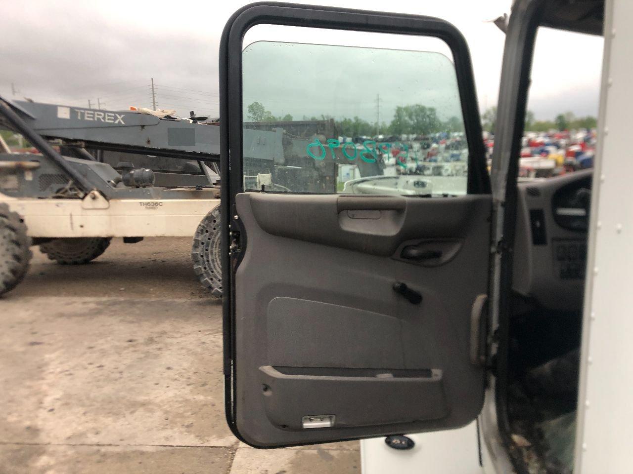 Peterbilt 325 Door for Sale