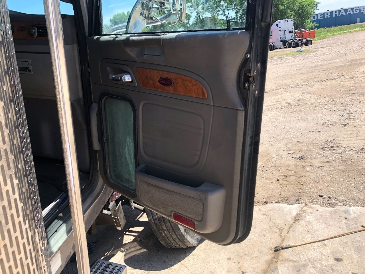 Peterbilt 378 Door for Sale