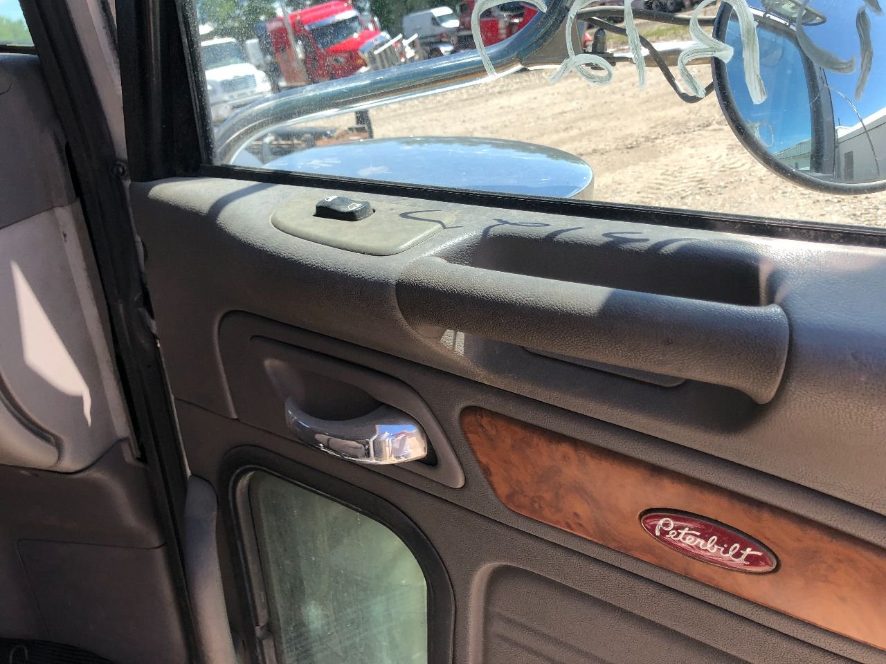 Peterbilt 378 Door for Sale