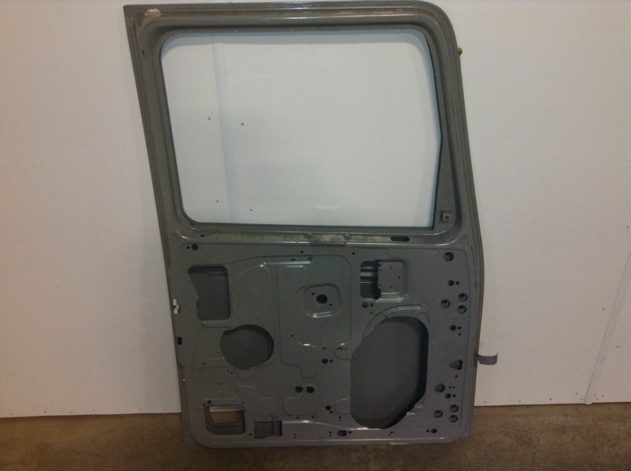 A18-67439-008 | Western Star Trucks 5700 Door for Sale