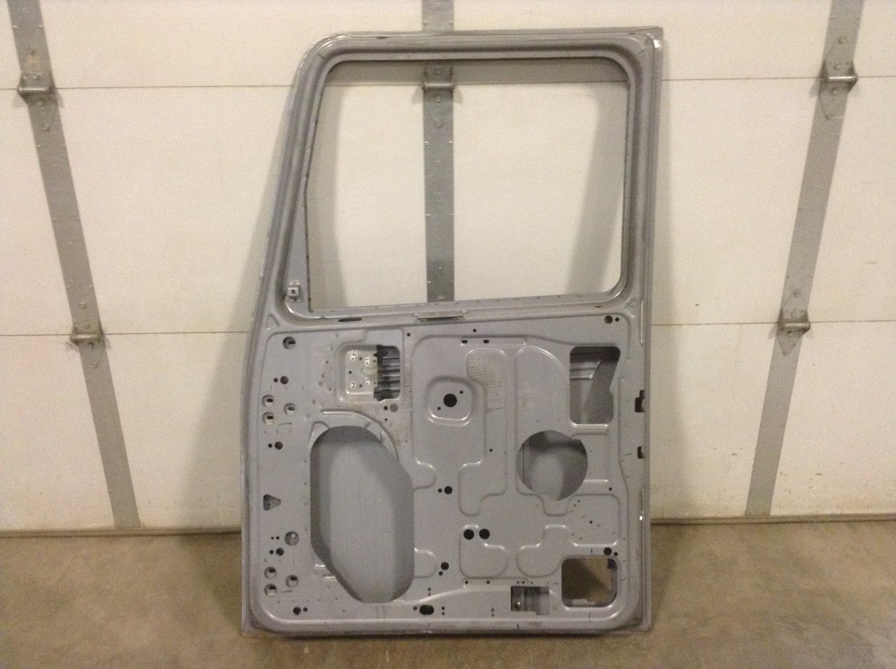 A18-67439-009 | Western Star Trucks 4900 Door for Sale