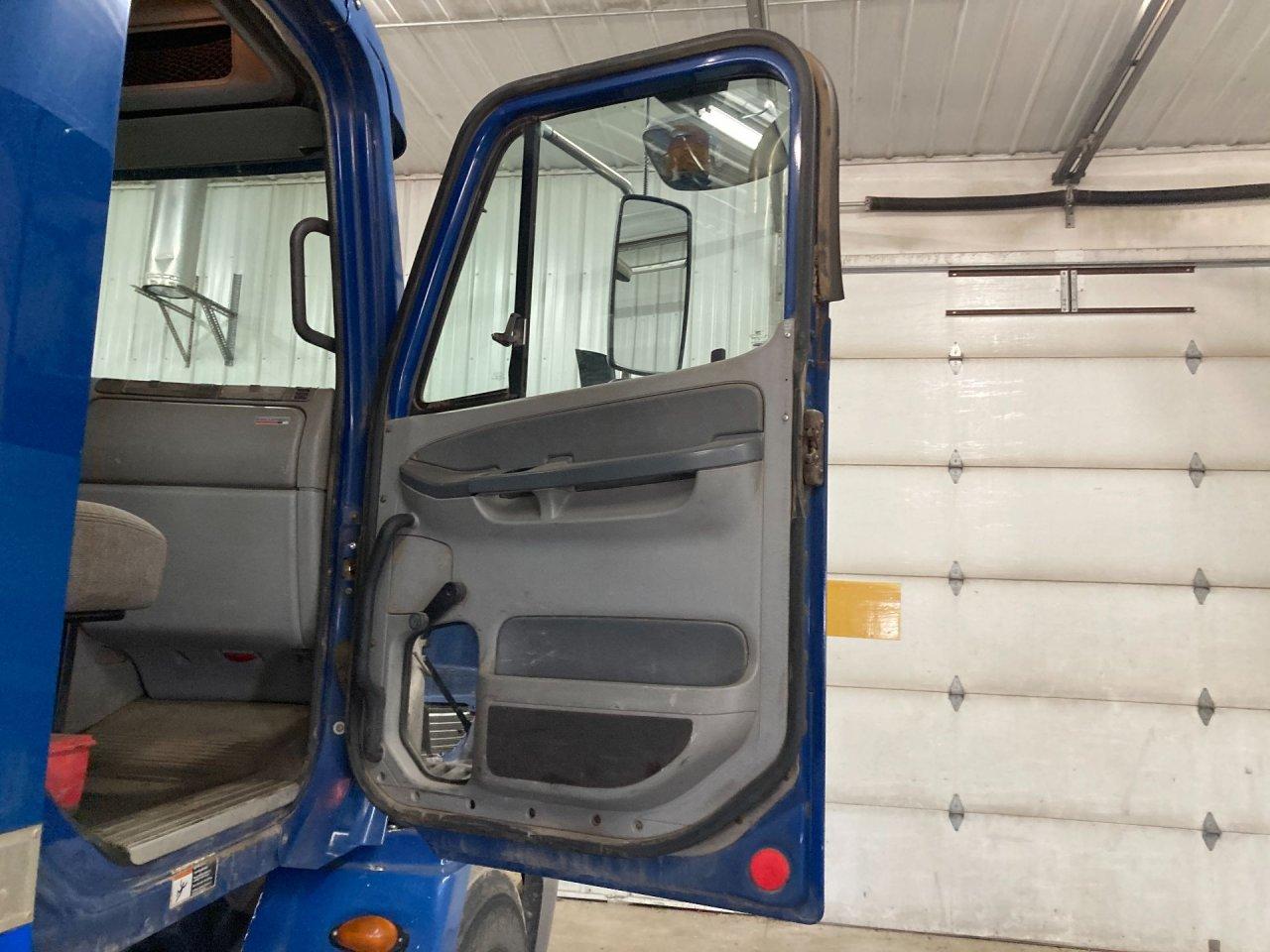 Freightliner COLUMBIA 112 Door, Interior Panel for Sale