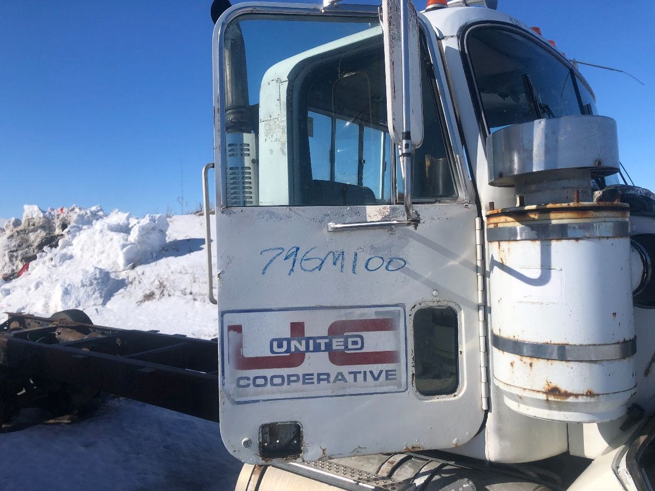 GMC GENERAL Door for Sale