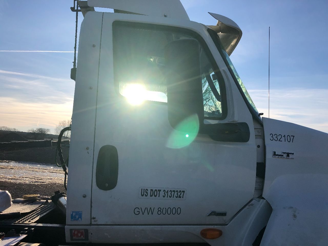 4172799C91 | International HV613 Door for Sale