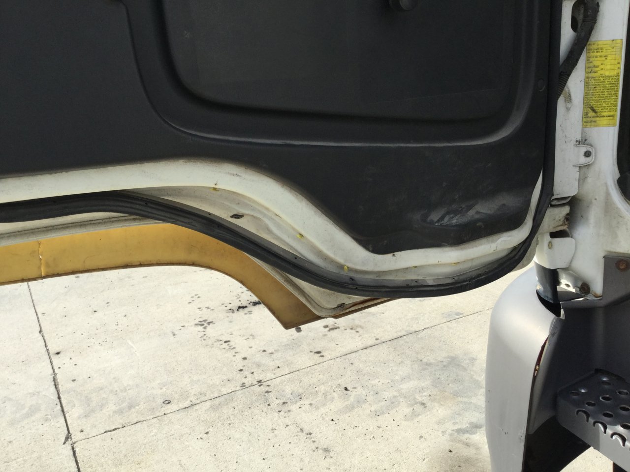 Chevrolet T6500 Door for Sale