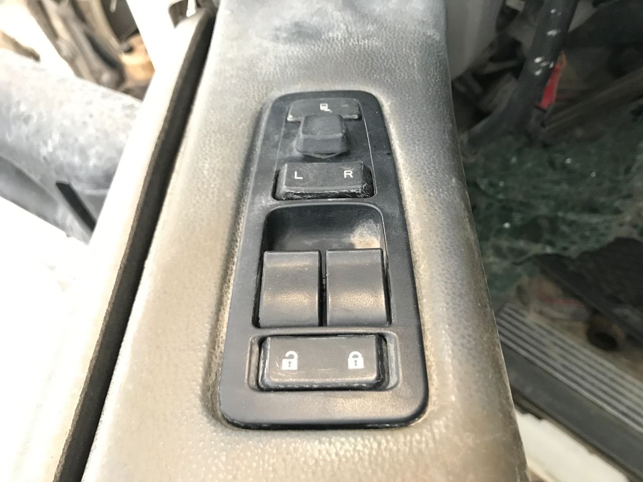 Peterbilt 567 Door Electrical Switch for Sale