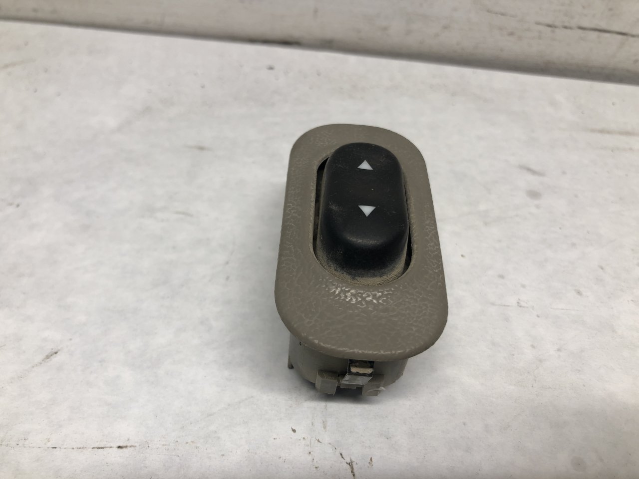 A06-33534-000 | Sterling L9511 Door Electrical Switch for Sale