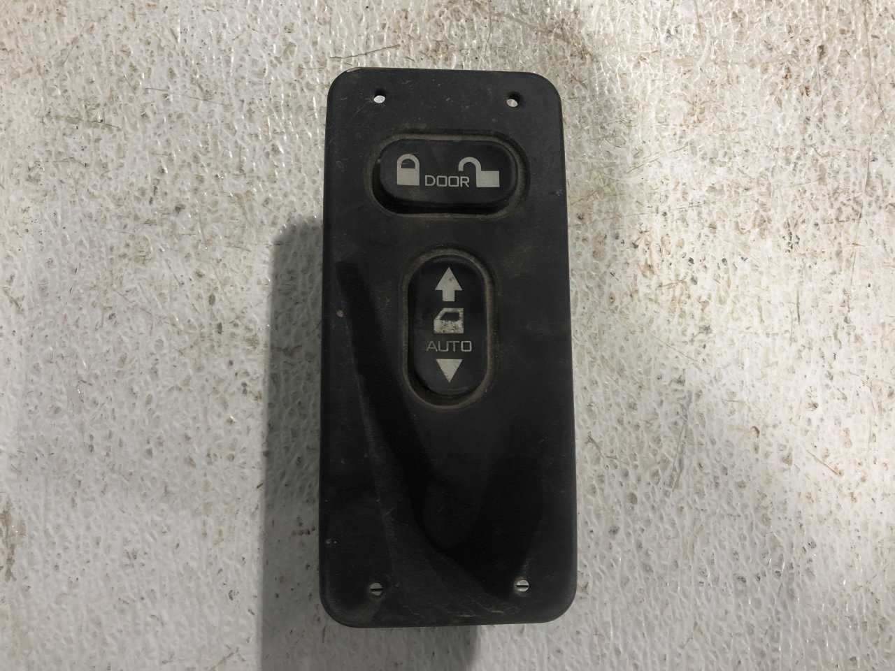 6111903C2 | International PROSTAR Door Electrical Switch for Sale