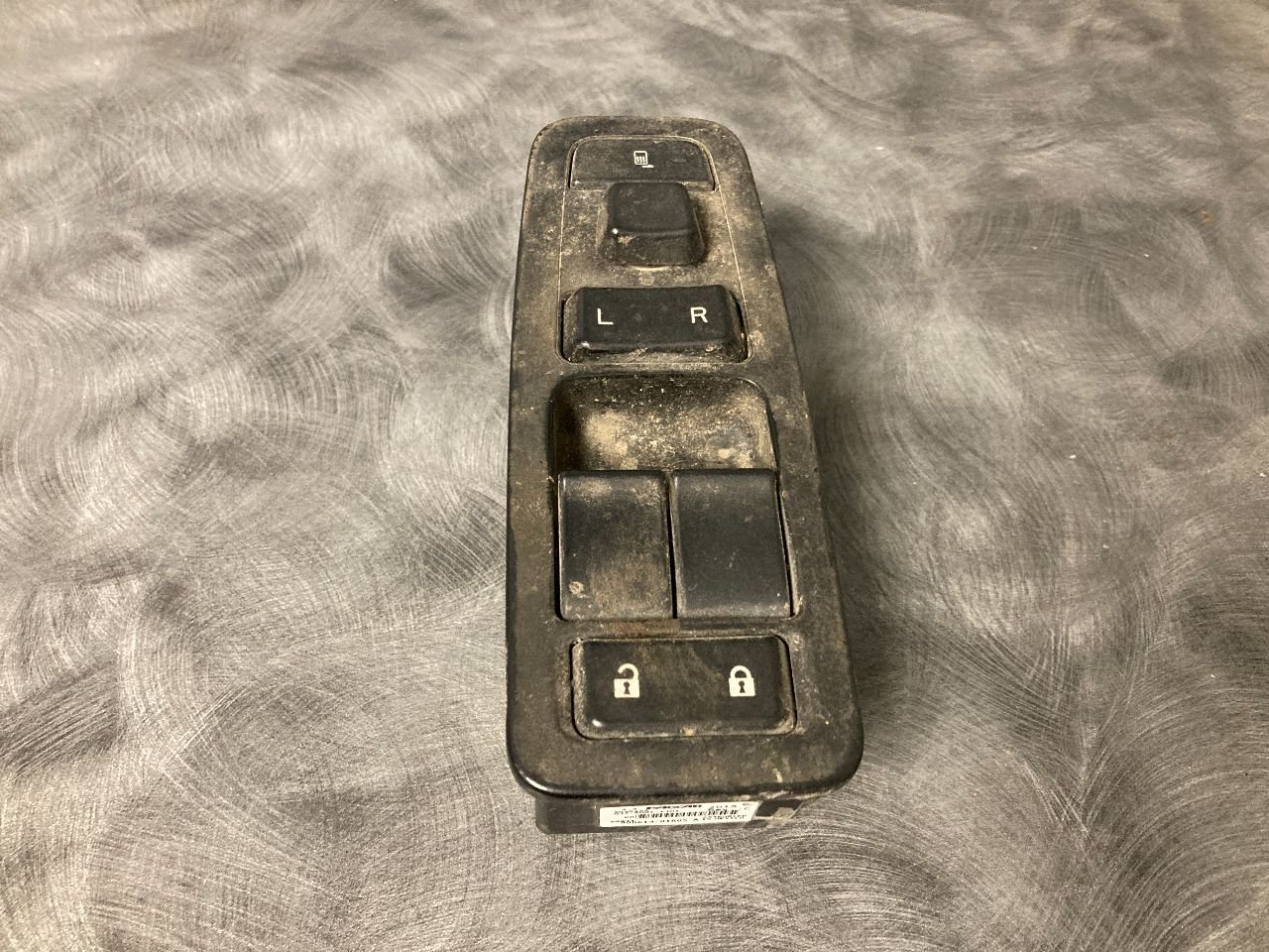 Q27-6061-1201 | Kenworth T880 Door Electrical Switch for Sale