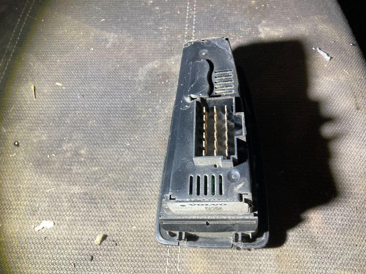 23024873 | Volvo VNL Door Electrical Switch for Sale
