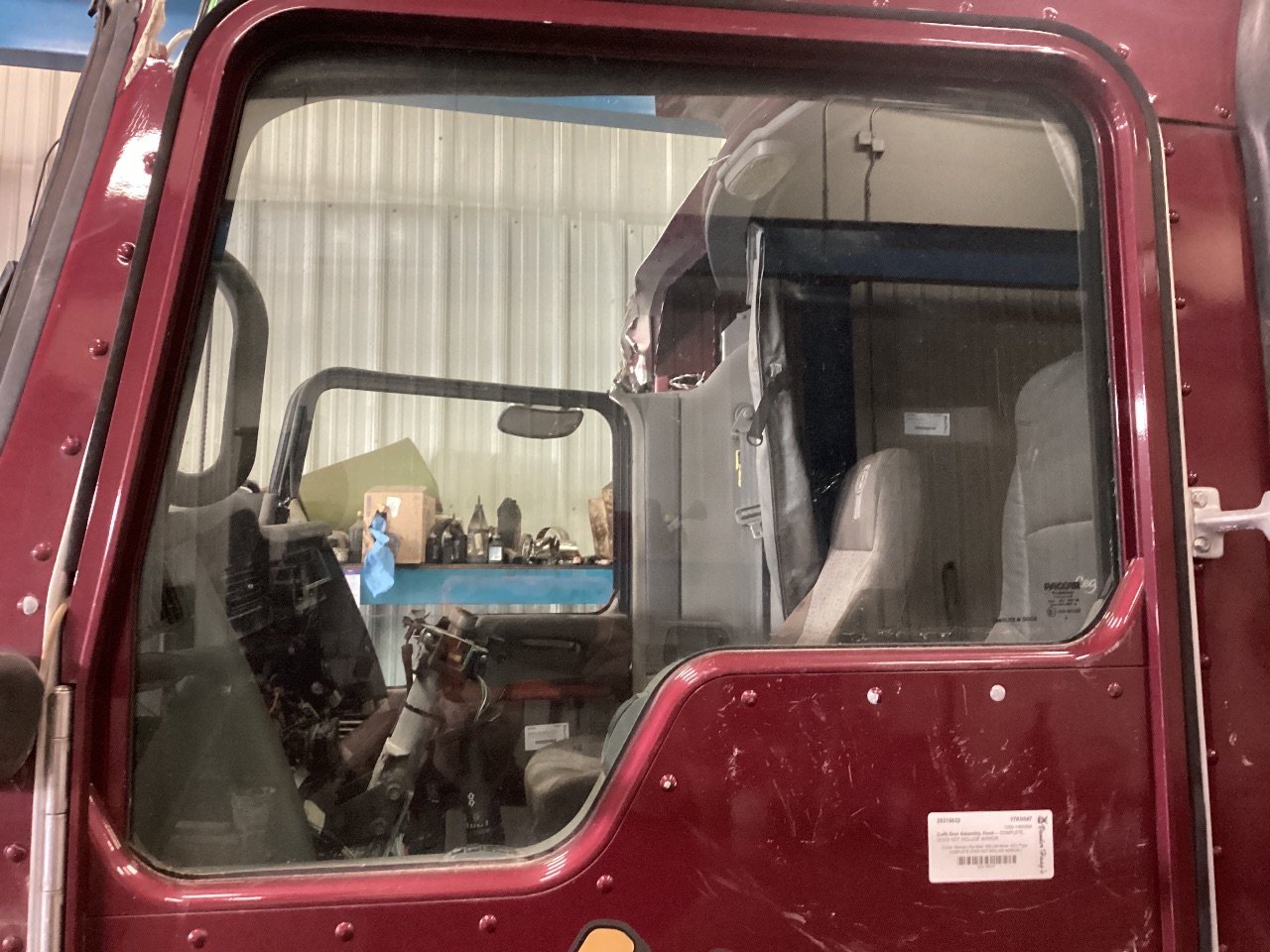 Kenworth T660 Door Glass for Sale
