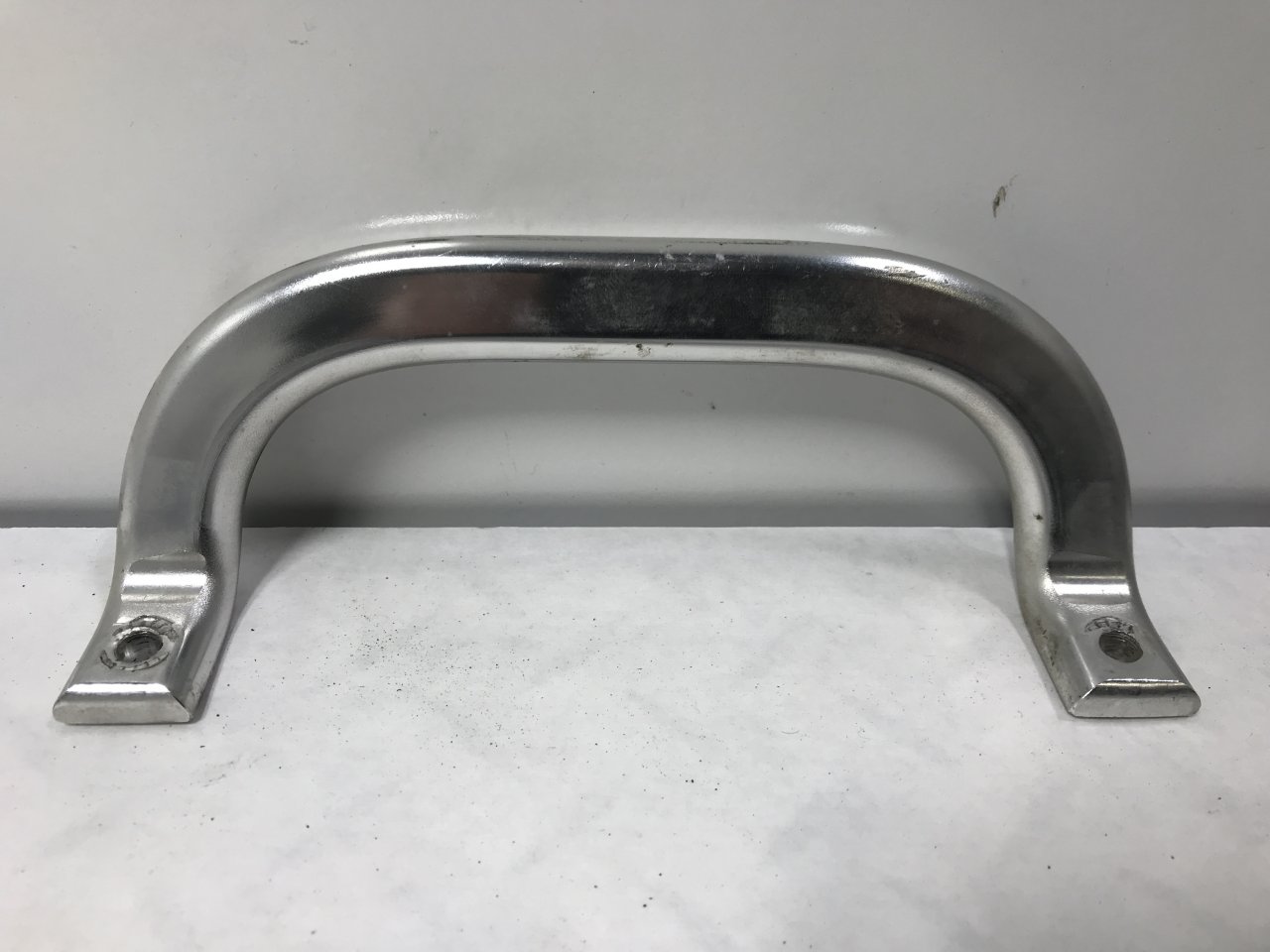 18-03670 | Peterbilt 379 Door Handle for Sale