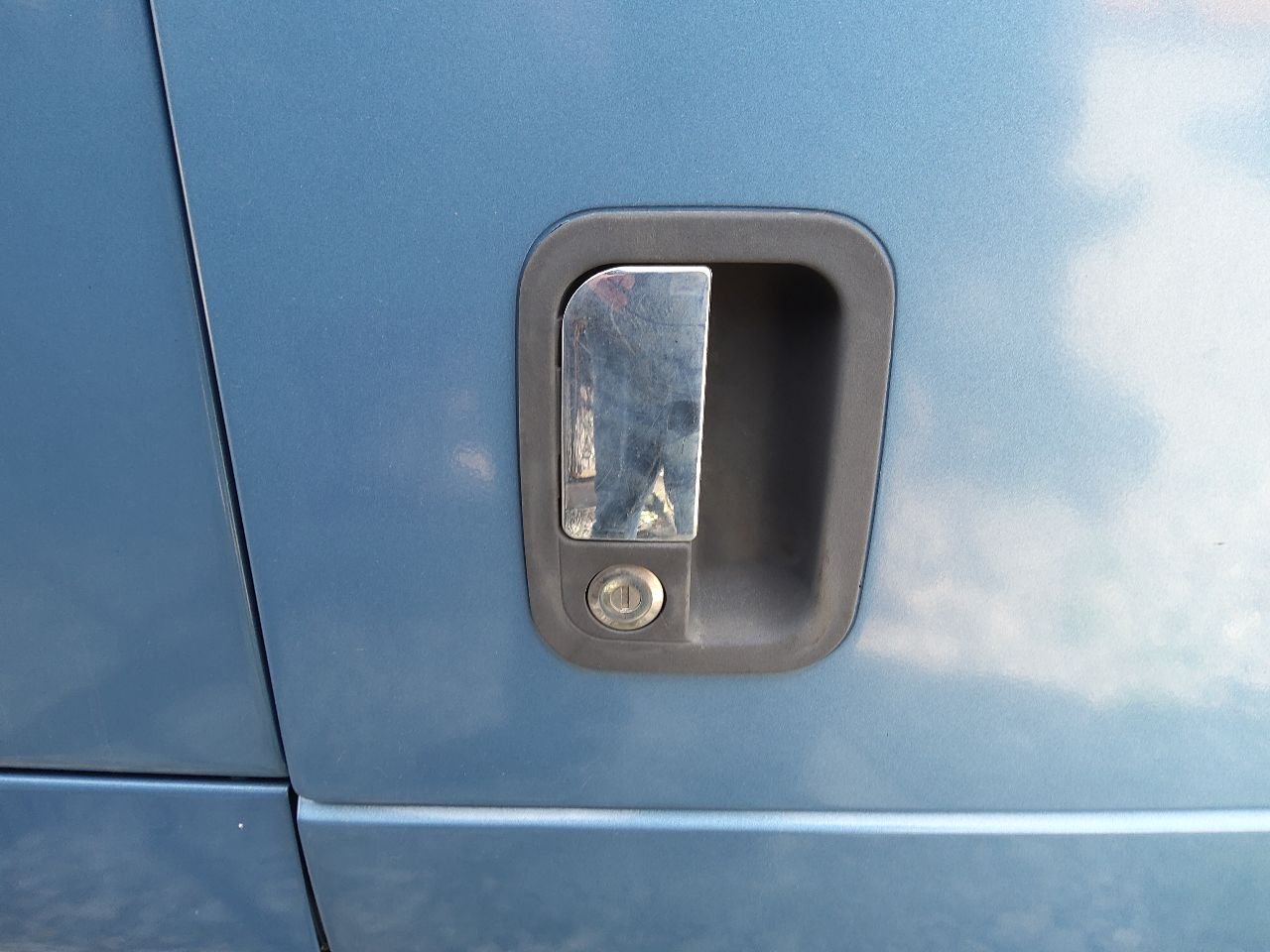 Kenworth T700 Door Handle for Sale
