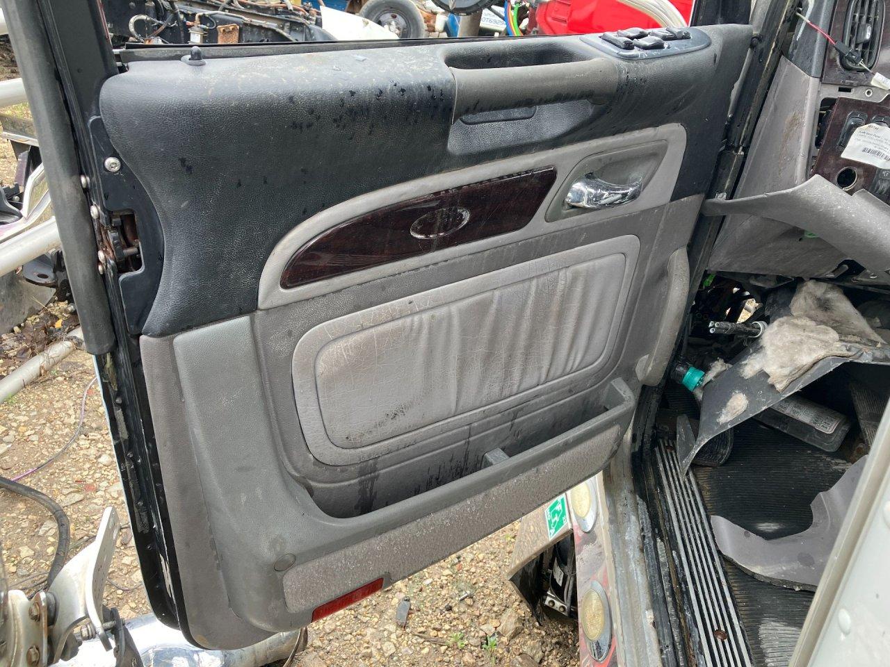 Peterbilt 389 Door, Interior Panel for Sale