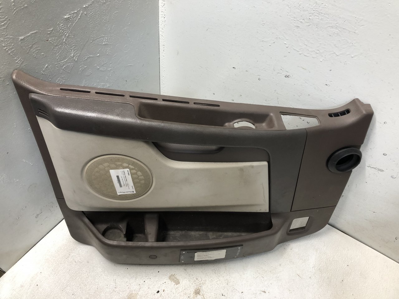 21624547 | Volvo VNL Door, Interior Panel for Sale